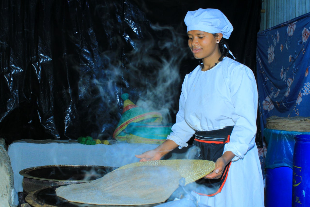 እንደ እናት እንጀራ ማከፋፈያ – Kefta